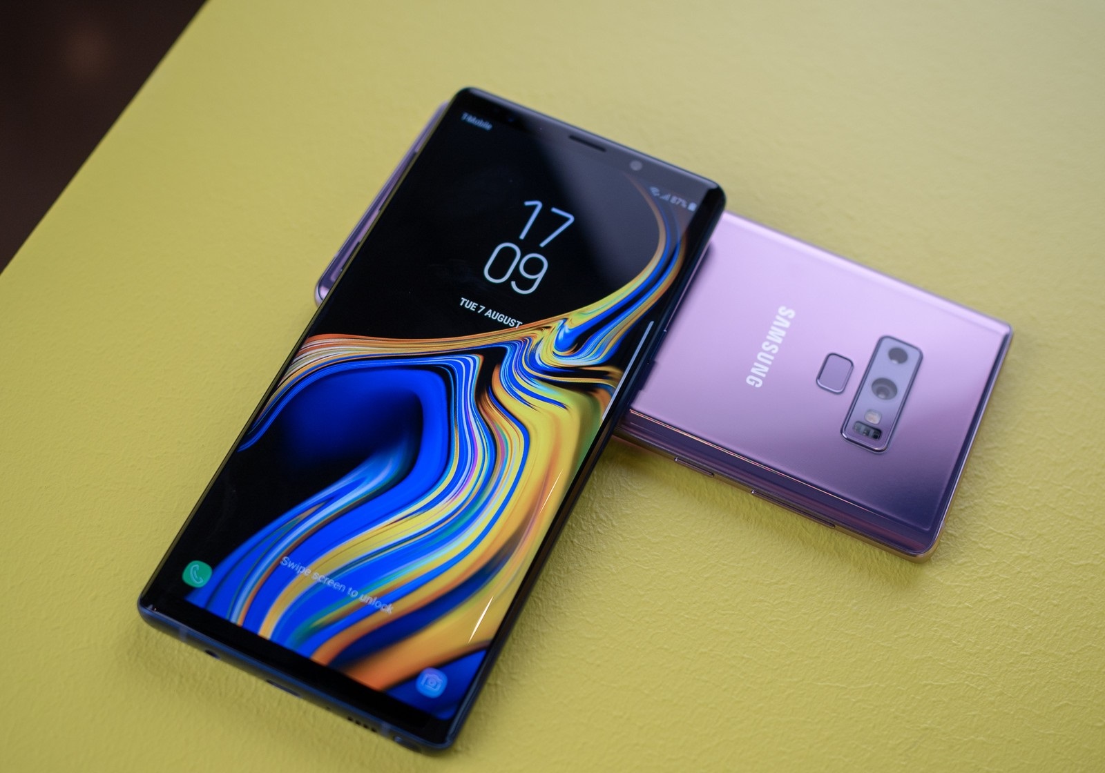 note-9-front-back-blue-purple – Android World | عالم الأندرويد